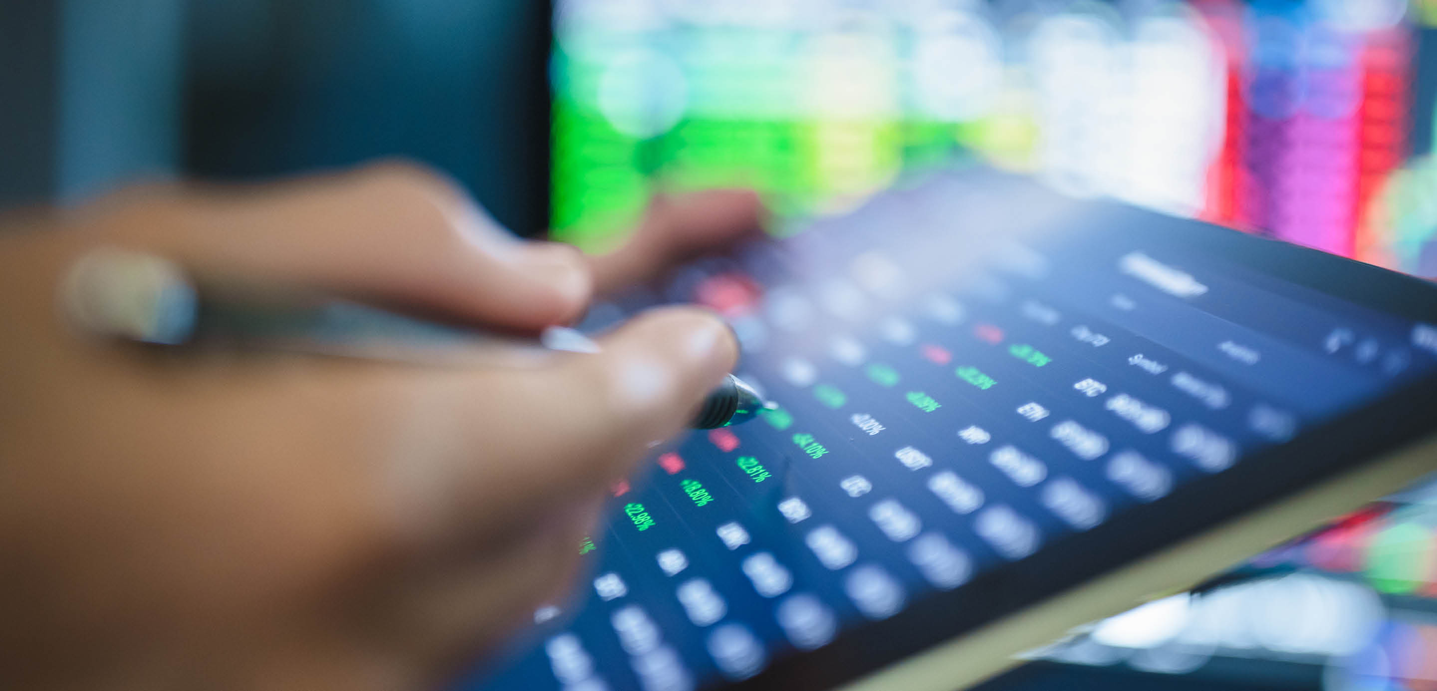 Managing Currency Risk | HSBC